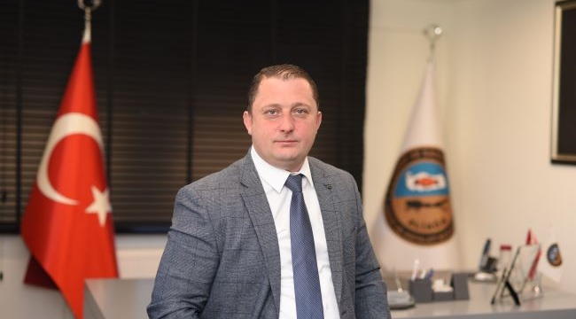Esnafın sesi Salih Yiğitalp, Aliağa'nın Gururu oldu - Ege'de Yedigün Esnafın sesi Salih Yiğitalp, Aliağa'nın Gururu oldu - Ege'de Yedigün